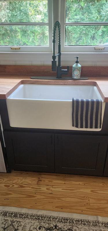 Project Source Flynt Matte Black Single Handle Pull-down Kitchen Faucet ...