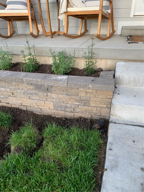2.0-in H x 12.0-in L x 7.5-in D Basic Cap Charcoal Concrete Retaining ...