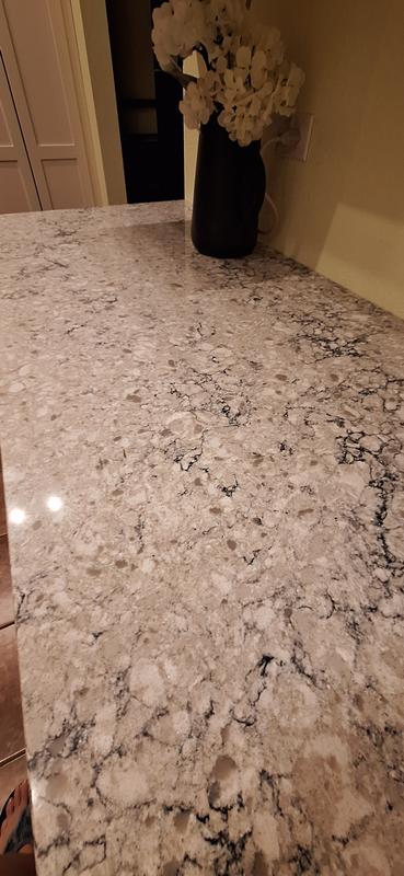 allen + roth River Stone Quartz Off-white Kitchen Countertop SAMPLE (4 ...