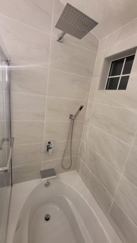 BWE A-95010 Shower Faucet Polished Chrome 1-handle Multi-function ...
