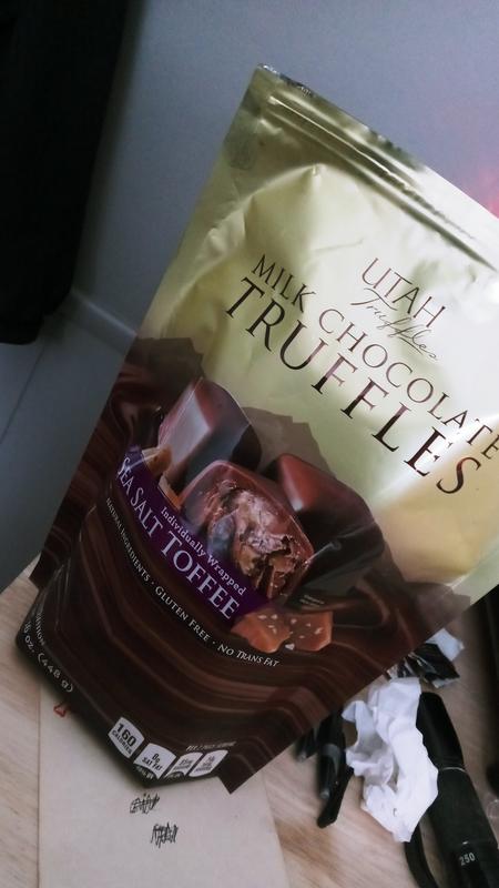 Utah Truffles Utah Milk Chocolate Toffee Truffles 16oz - Handmade with ...