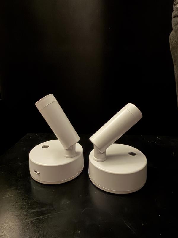 Utilitech 3-in White Battery Operated Indoor LED Spot Light with Timer ...