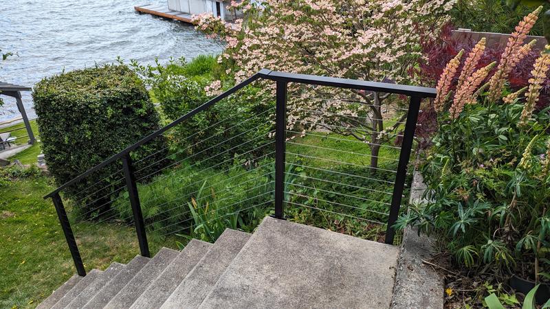 CityPost Stair Face Mount 12-ft x 36-in White Steel Deck Cable Rail Kit ...