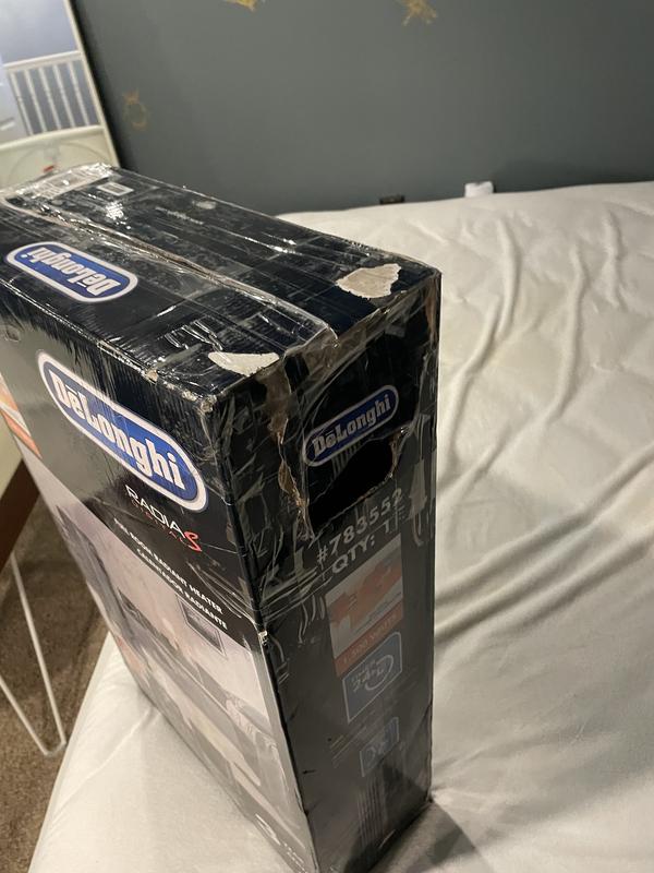 DeLonghi Up to 1500-Watt Oil-filled Radiant Compact Personal Indoor ...