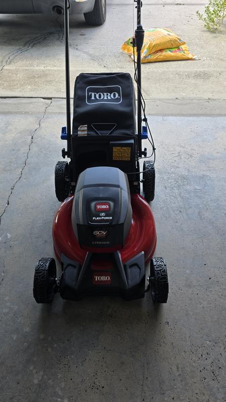 Toro Recycler 60-volt 21-in Cordless Push Lawn Mower 4 Ah (1-Battery ...
