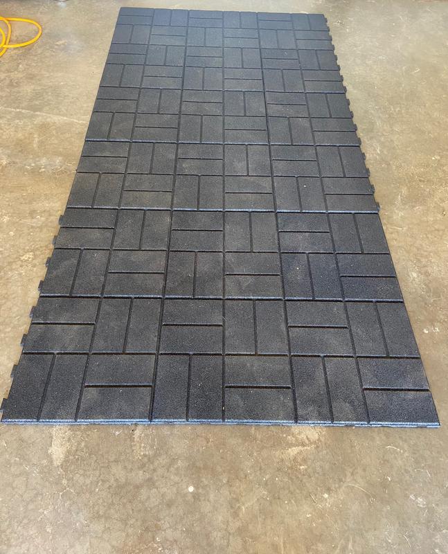 Rubberific 16-in L x 16-in W x 0.625-in H Square Brown Smartloc Rubber ...