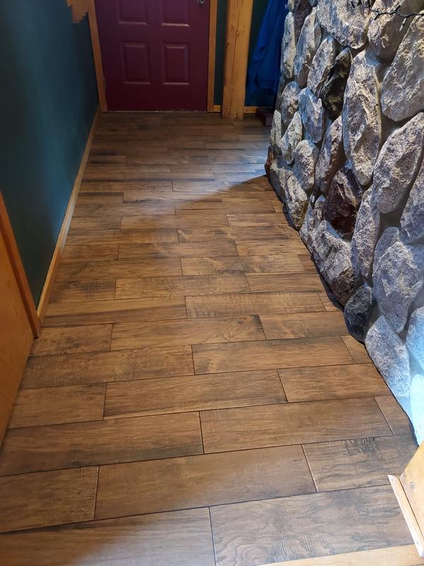 Style Selections Farmhouse Chestnut 6-in x 24-in Matte Porcelain Wood ...