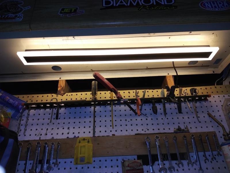 YANSUN 23.6-in H Matte Black Hardwired Integrated LED Outdoor Wall ...