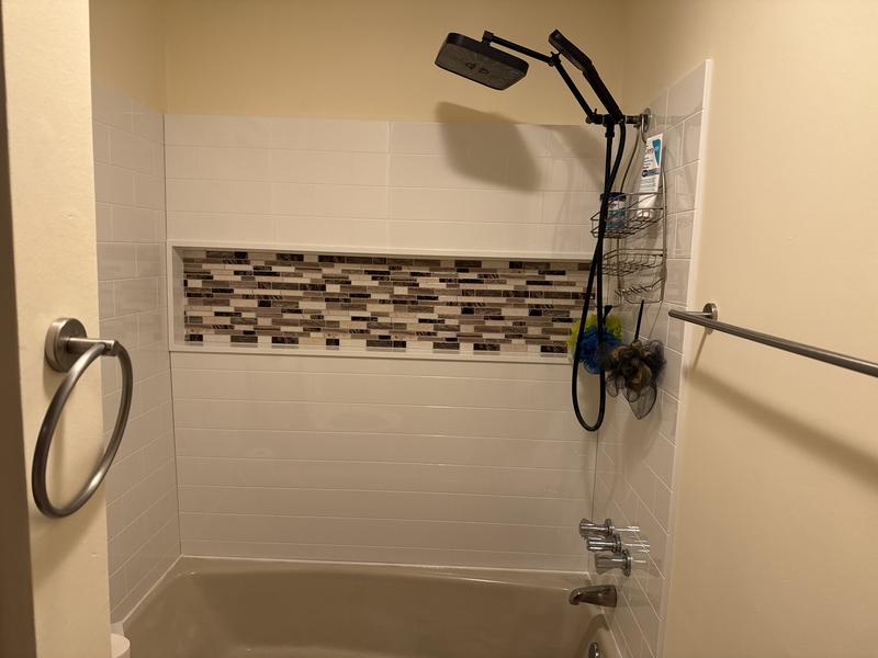 Peel&Stick Mosaics Verona Beige 10-in x 10-in Glossy Composite Linear ...