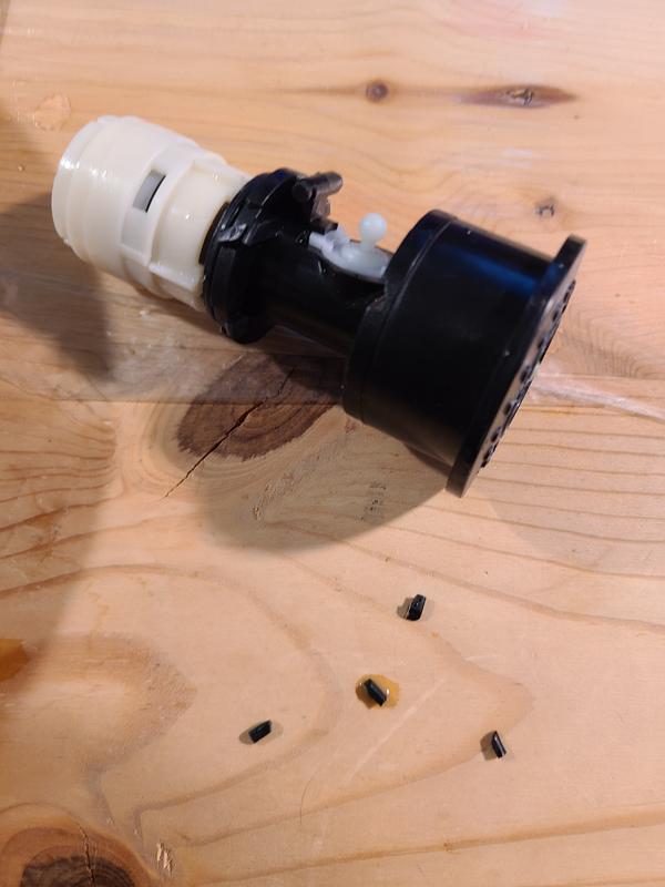 allen + roth Bryton Stainless Steel Single Handle Pull-down Kitchen ...