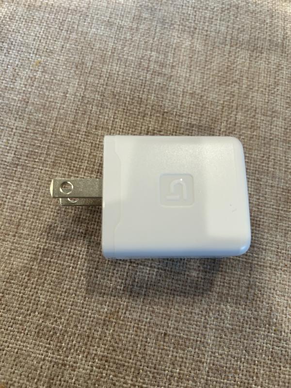 Utilitech Usb A Usb Charger 2-Ports L338WC001-CS-R at Lowes.com