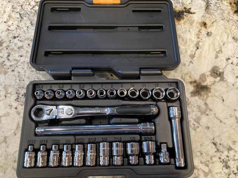 GEARWRENCH 27-Piece Standard (SAE) and Metric Polished Chrome Mechanics ...