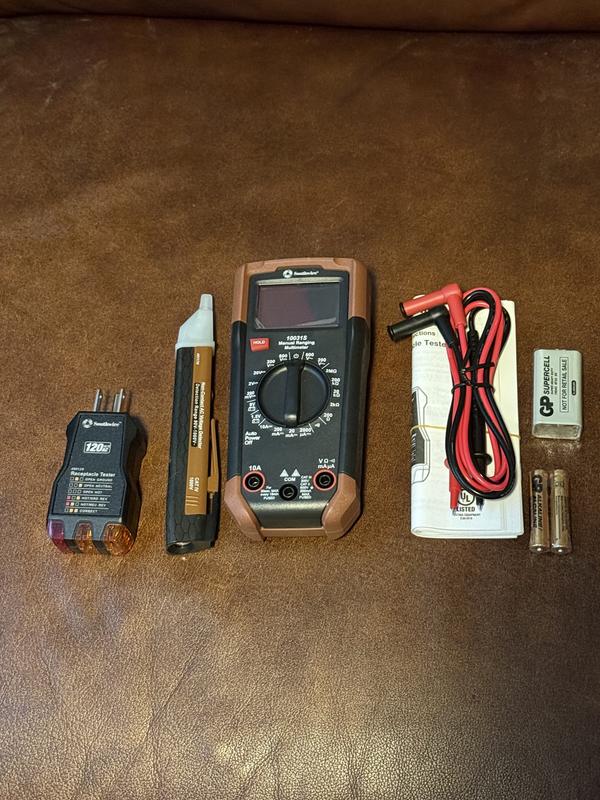 Southwire Digital Display Multimeter 10 Amp 90 To 1000 V 65031340 at ...