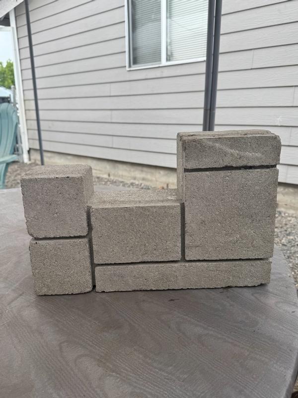 Oldcastle 10-in H x 15.7-in L x 4-in D Fog Gray Stagger Wall Concrete ...