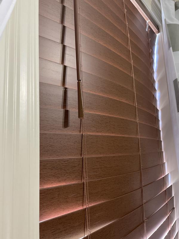 LEVOLOR Trim+Go 2.5-in Slat Width 52-in x 72-in Cordless Walnut Faux Wood Room Darkening ...