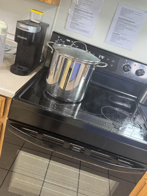 Midea 30-in Glass Top 4 Burners 6.3-cu ft Steam Cleaning Freestanding ...