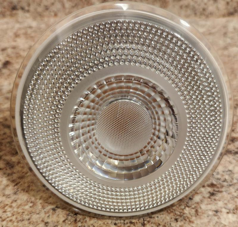 Utilitech 90-Watt EQ PAR38 Soft White E26 LED Spot and Flood Light Bulb ...