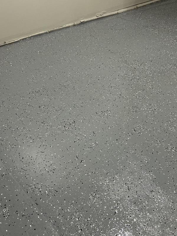 Gorilla 2-part Black Epoxy Concrete and Garage Floor Paint ( Kit ) in ...