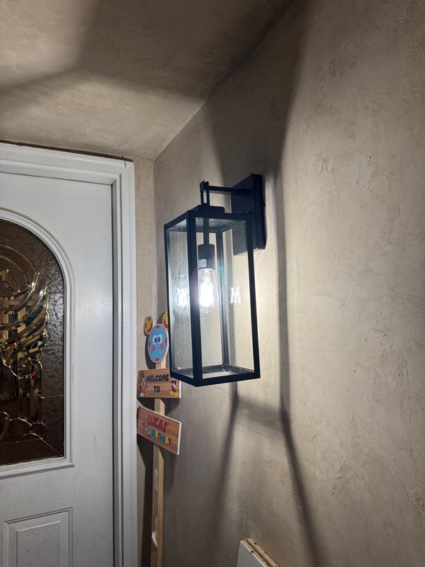 Hukoro 2 -Light 27-in H Matte Black Hardwired Dusk to Dawn Outdoor Wall ...