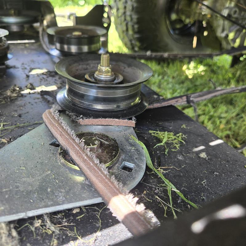 Toro TimeCutter MAX MyRIDE 60-in 23-HP V-twin Gas Zero-turn Riding Lawn ...