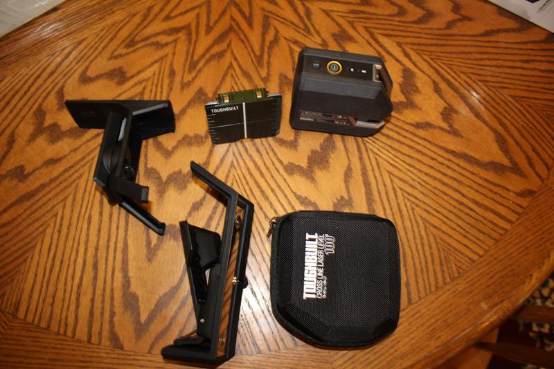 TOUGHBUILT 100-ft Green Self-Leveling Cross-line Laser Level Kit TB-H2 ...