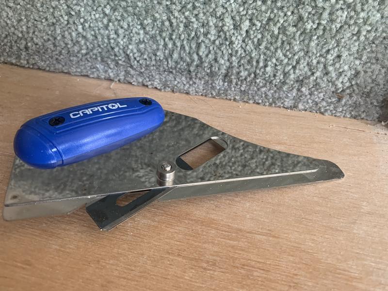 Capitol Professional Carpet Cushion Back Cutter 110551 at Lowes.com