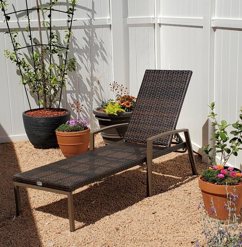 Clihome Comfortable Sun Lounger Brown Steel Frame Stationary Chaise ...