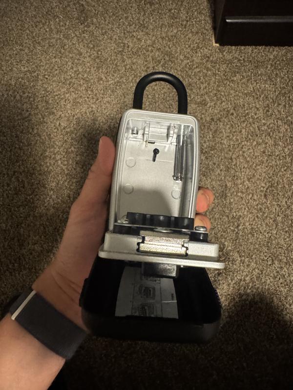 Master Lock Push Button Lock Box 5422DHCLWSFLR/8 at Lowes.com