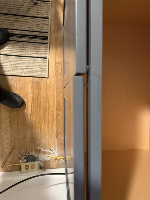 Diamond Express Jamestown 30-in W x 96-in H x 24-in D Coastline Brown ...