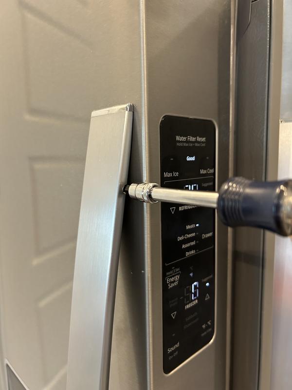 Klein Tools Knurled Hex Bit Socket Set, SAE and Metric, 32-Piece in the ...