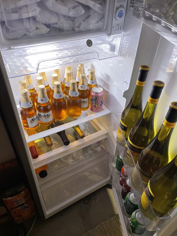 LG 6.9-cu ft Mini Fridge with Freezer (Glory Flag) ENERGY STAR ...