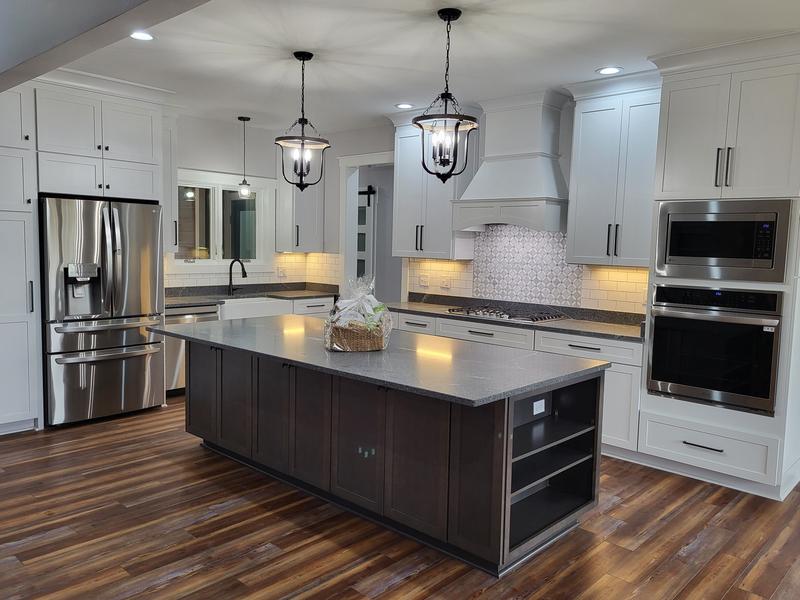 SMARTCORE (Sample) By COREtec Floors Blue Ridge Pine Brown Wood Look 12 ...