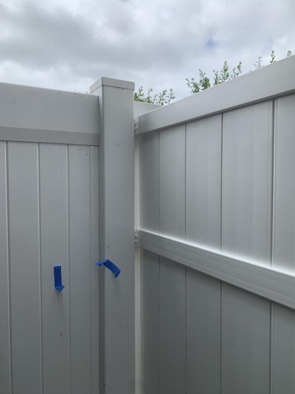 CATALYST Brighton 6-ft H x 6-ft W White Privacy Vinyl Flat-top Fence ...