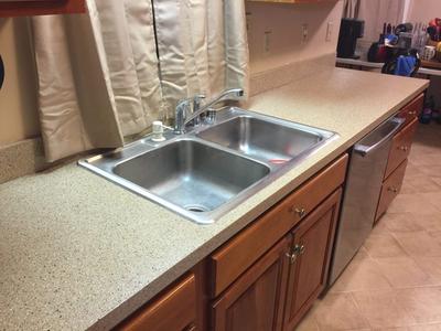Rust-Oleum Countertop Transformations Java Stone Semi-gloss Countertop ...