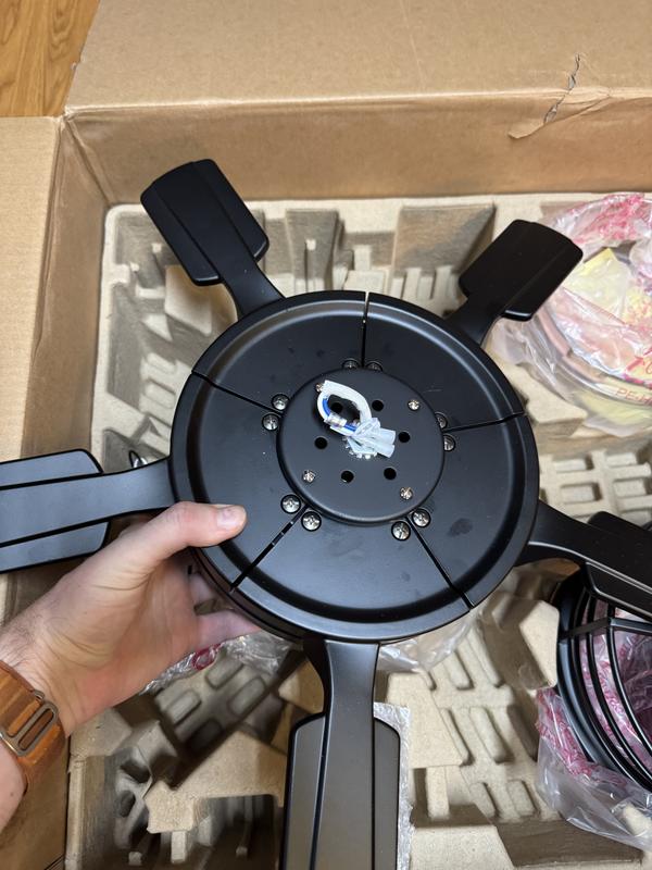 Harbor Breeze Marathon 52-in Black with Aged Cedar/Ebony Blades Covered ...