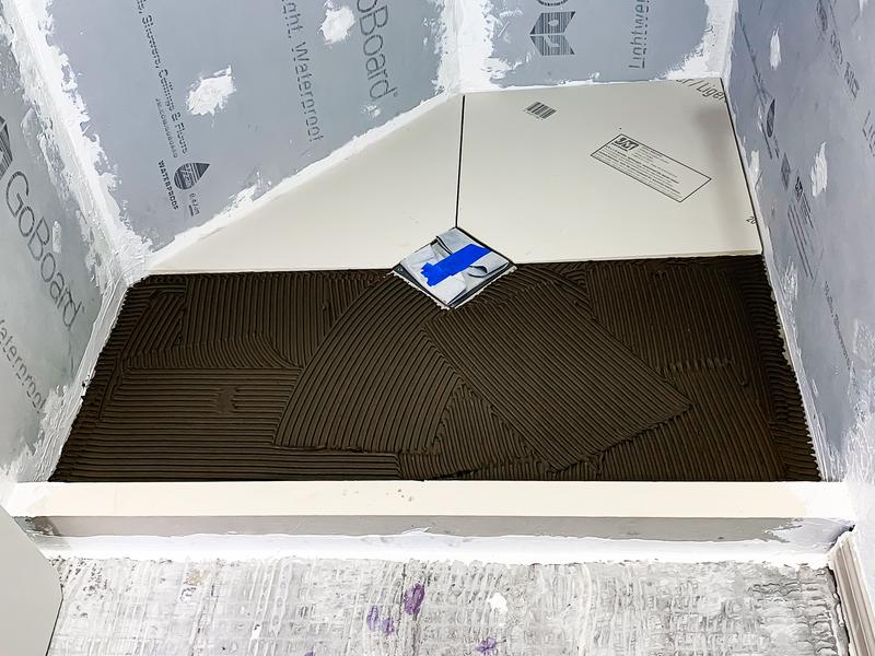 Johns Manville GoBoard 49.5-in W x 49-in L Gray Threshold Rectangle ...