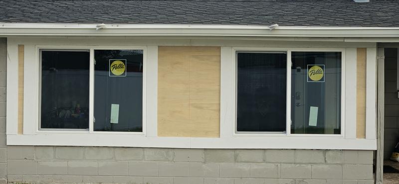 Pella 250 Series 47-1/2-in x 47-1/2-in White Exterior White Interior ...