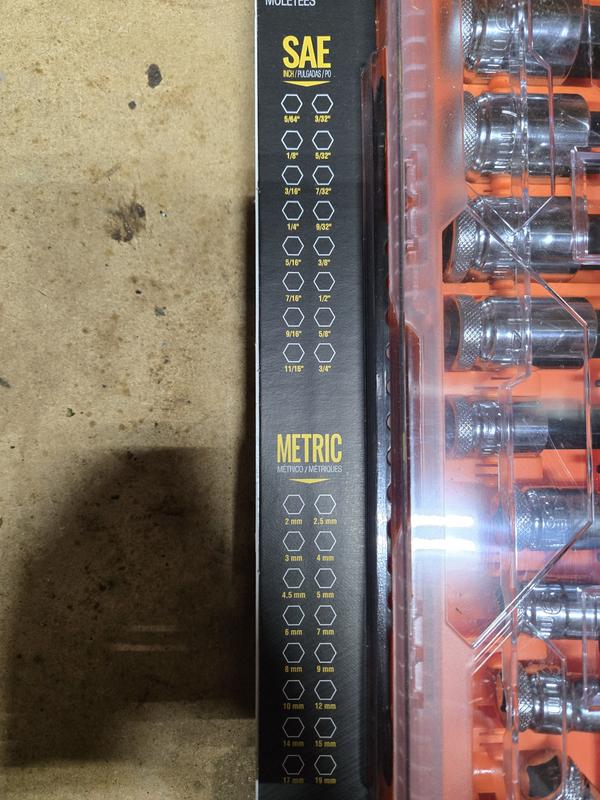 Klein Tools Knurled Hex Bit Socket Set, SAE and Metric, 32-Piece in the ...