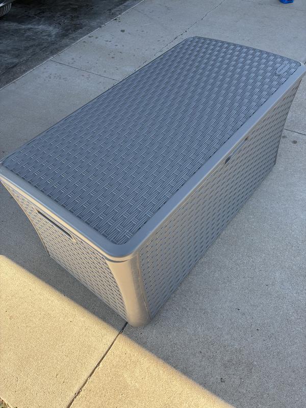 Suncast Extra Large 134-Gallon Stoney Plastic Deck Box in the Deck ...
