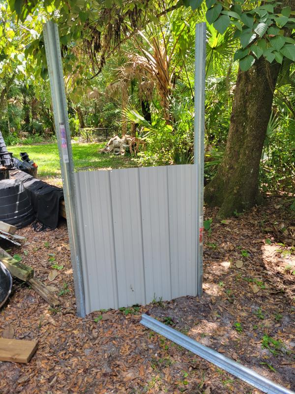 Proforce 7-1/2-ft H x 3-in W Galvanized Galvanized Steel Fence Post in ...