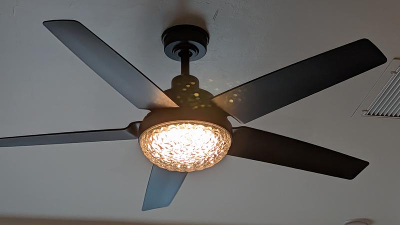 Harbor Breeze Avalyn 52-in Brushed Gold with Matte Black Blades Color ...