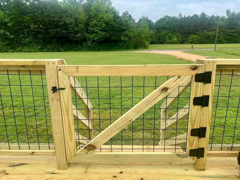 Wild Hog 8-ft x 36-in Black Metal Railing panel in the Deck Railing ...