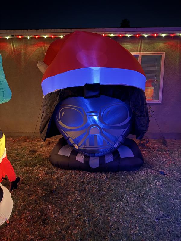 STAR WARS 8-ft Lighted Frosted Christmas Inflatable in the Christmas ...
