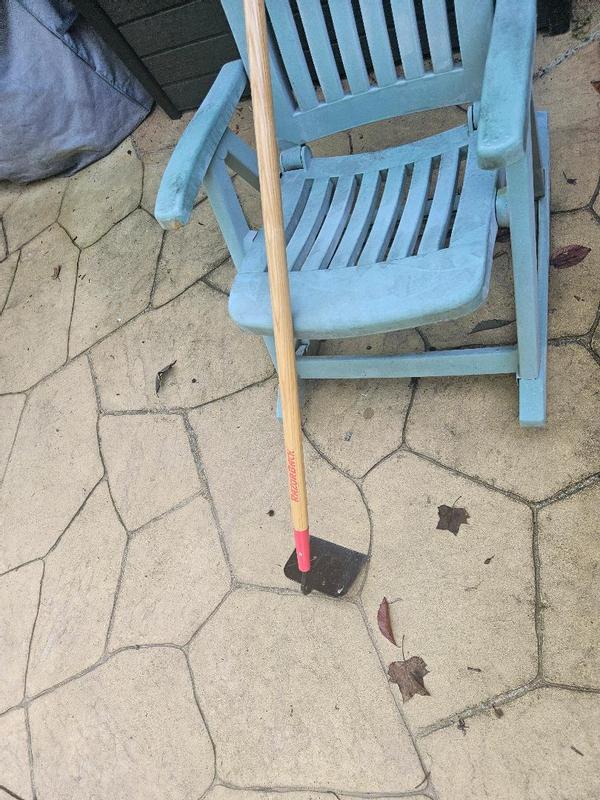 Razor-Back 60-in Wood-Handle Garden Hoe 71112 at Lowes.com