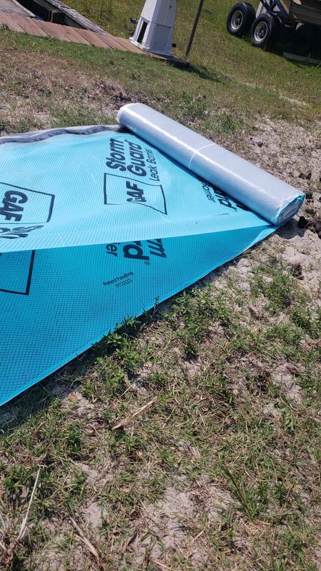 GAF Stormguard 36.0-in x 66.0-ft 200.0-sq ft Polypropylene Roof ...