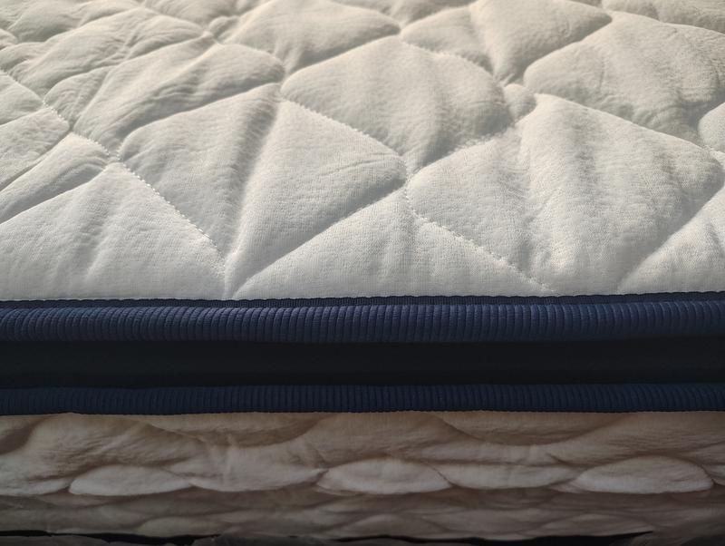 YINIX 12-in Medium Full Cooling Memory foam Mattress in a Box in the ...