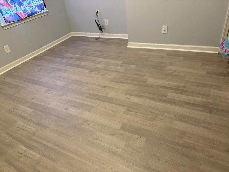 Style Selections Florian Oak 7-mm T x 8-in W x 48-in L Wood Plank ...