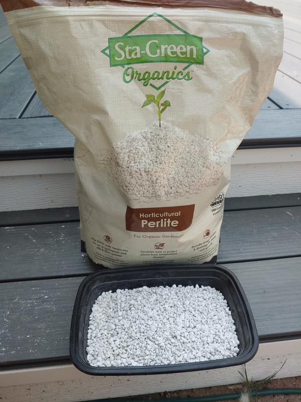 Sta-Green 8 quarts Organic Perlite Improves soil structure in the Soil ...