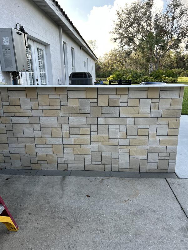 Oldcastle 10-in H x 15.7-in L x 4-in D Alabaster Stagger Wall Concrete ...