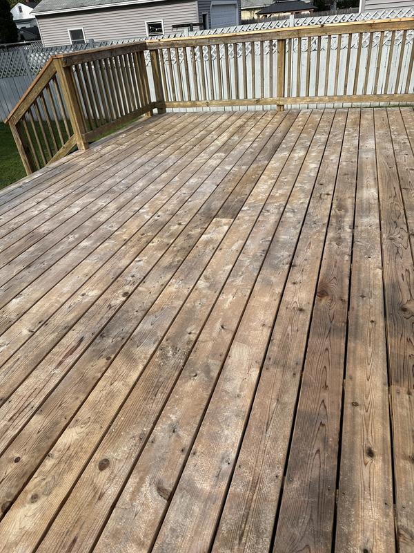 Valspar Badlands Red Semi-transparent Exterior Wood Stain and Sealer ...